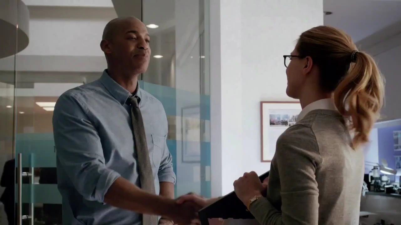 Supergirl First Look Screencaps – Supergirl: Maid of Might